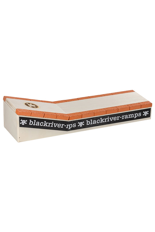 Blackriver Brick Curb – Fingerboardstore